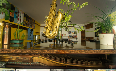 Middle Store | Skateboarding, Audio & Visual – Middle Ply Pty Ltd